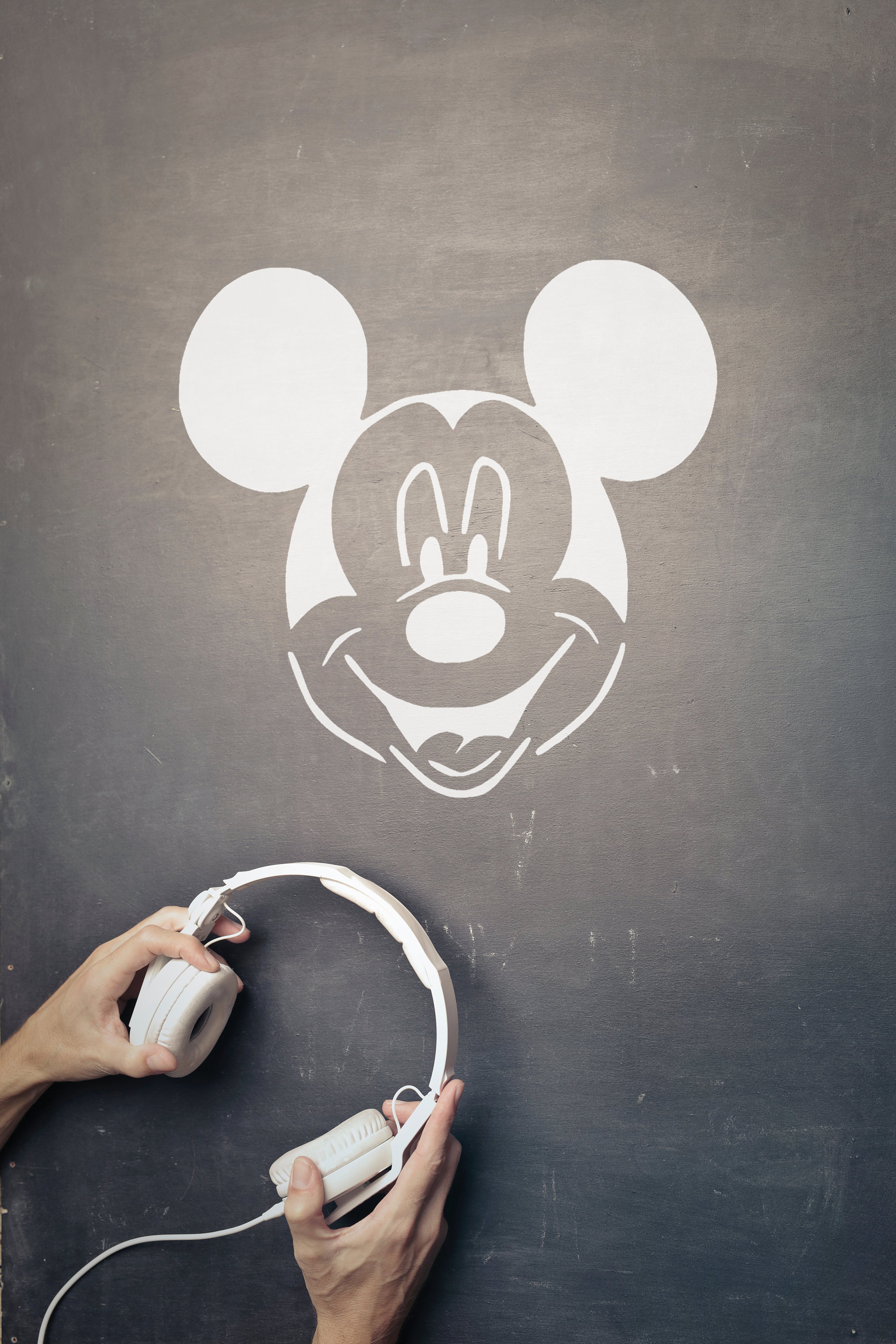 5.5x5.5 Inch Mickey Mouse Stencil for Arts, Crafts & Scrapbooking ...
