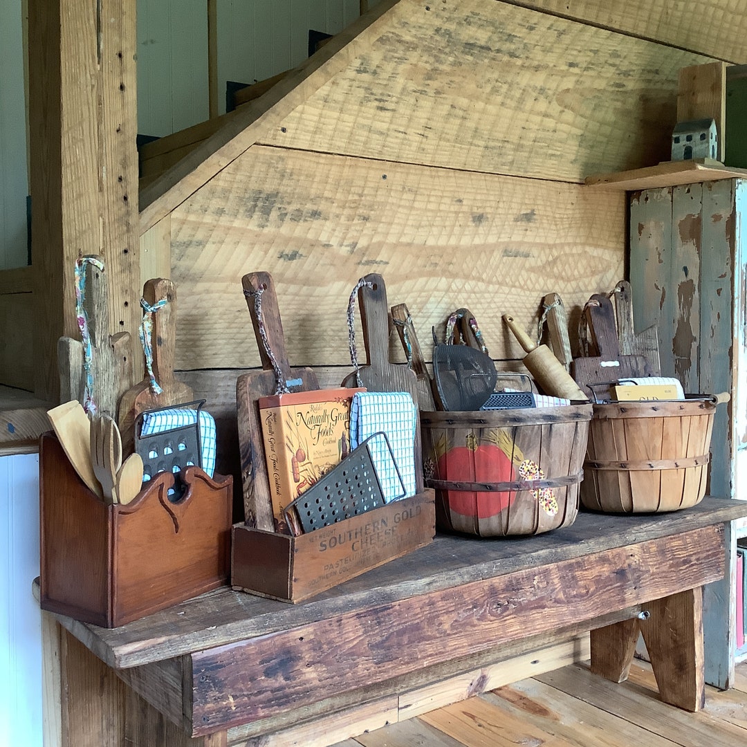 Primitive Style Baskets/boxes Full of primitives Primitive/rustic Hand ...