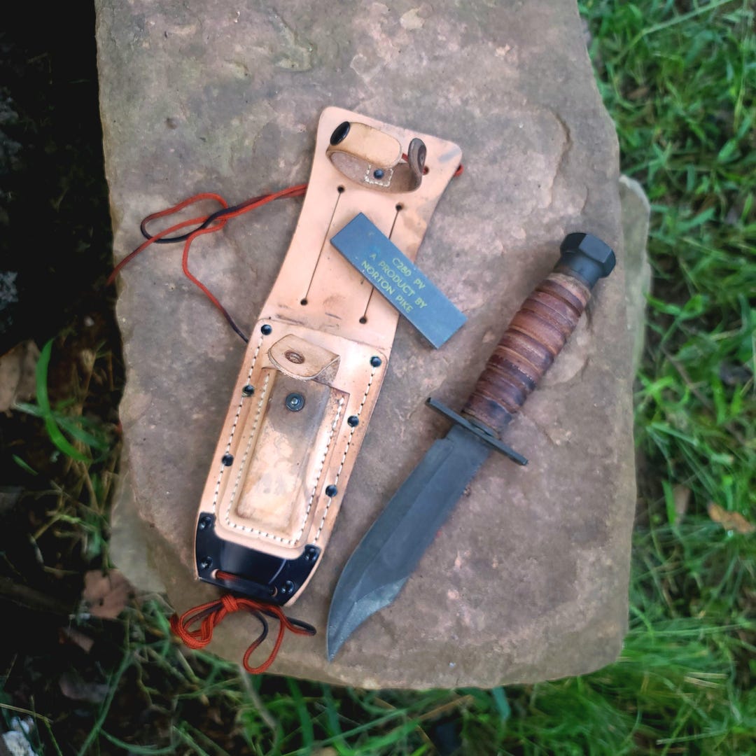 Made in USA Camillus Cutlery Co. 1984 Survival Knife- With Sheath and ...