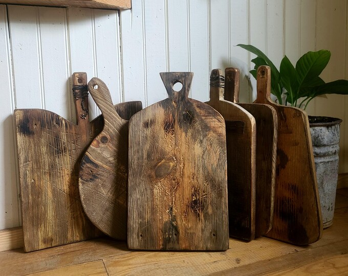 Size MEDIUM (16 In. Long) Primitive/rustic Hand-made Cutting Boards ...