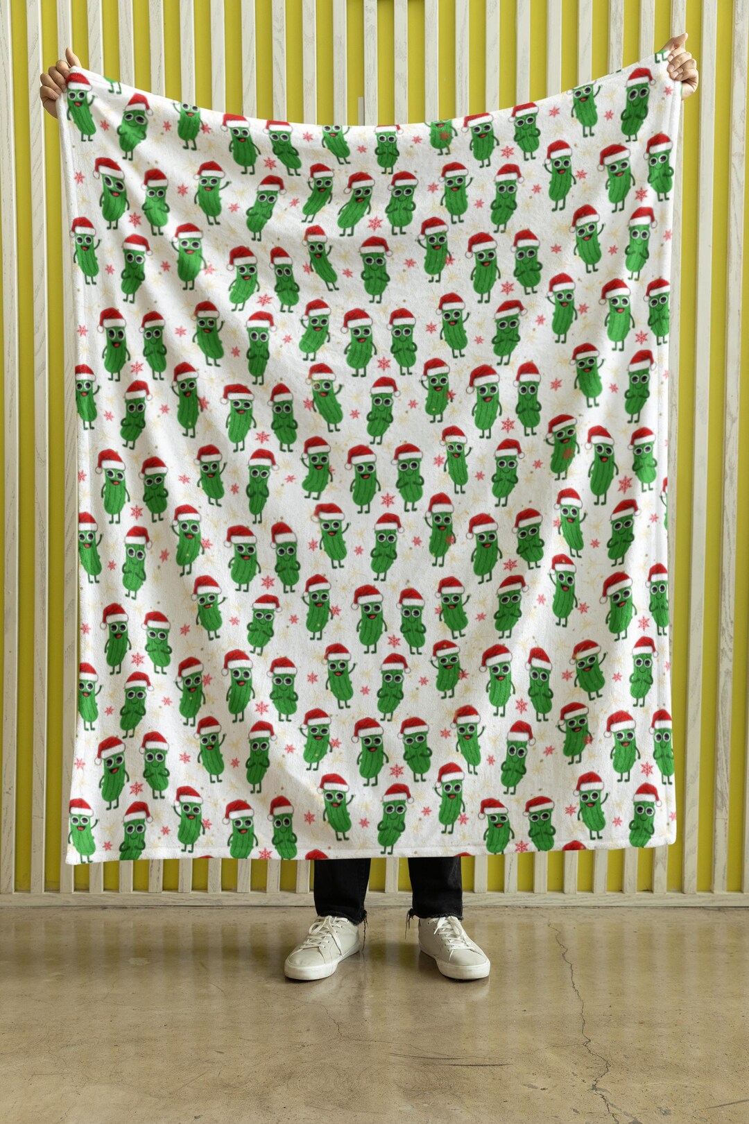 Christmas Pickles Velveteen Plush Blanket, Cute Christmas Blanket ...