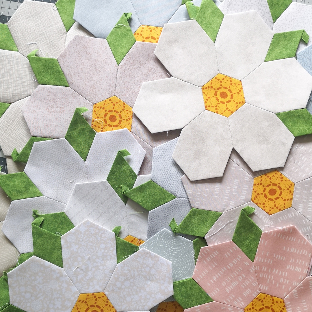 Bulk Pack - Pre-cut Geranium Paper Templates for English Paper Piecing ...