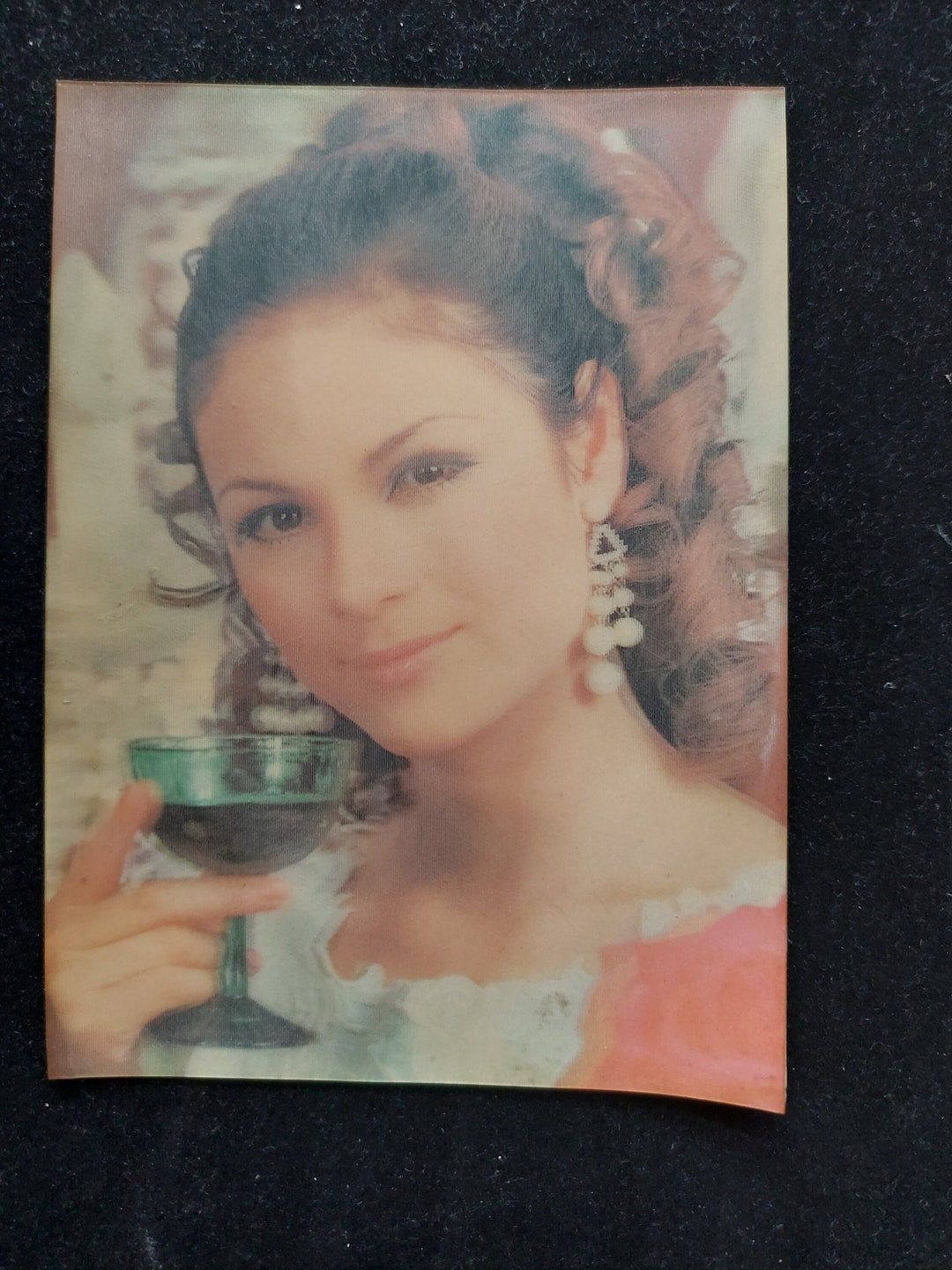 3D Winking Lady With Glass, 3D Print Woman With Glass Winking - Etsy