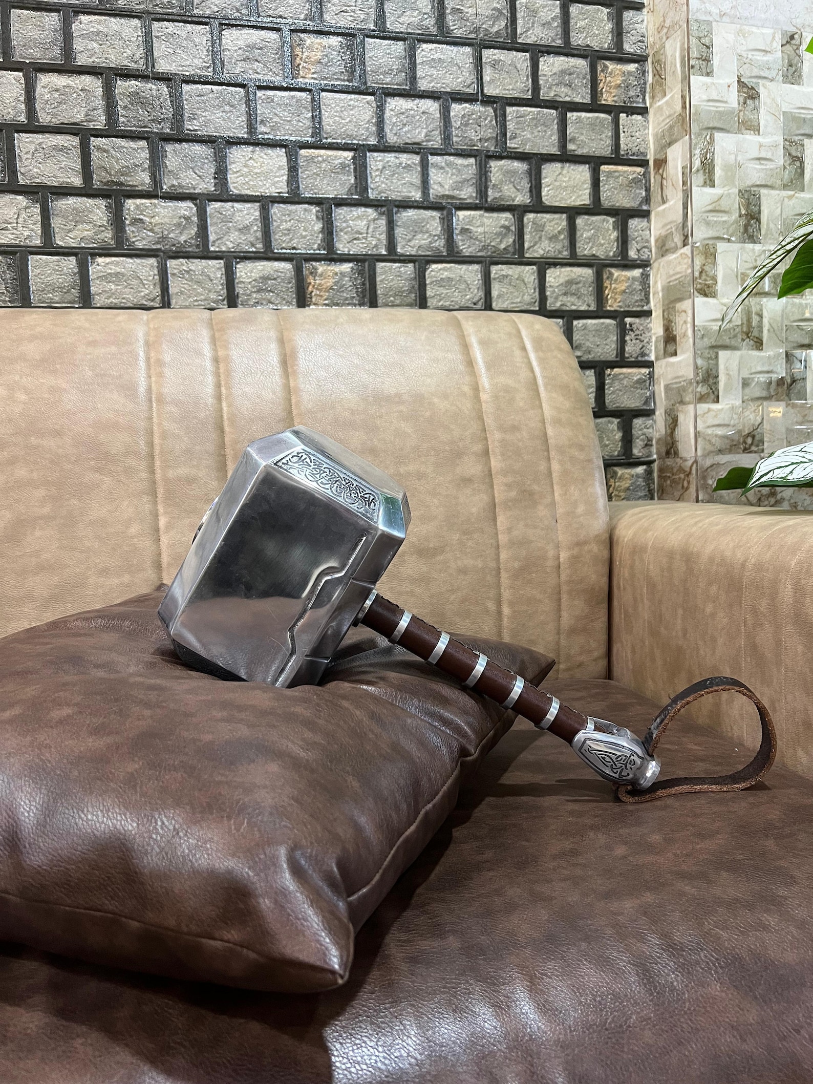 Metal & Resin Thor Hammer Replica - Mjolnir Movie Prop Cosplay - Etsy