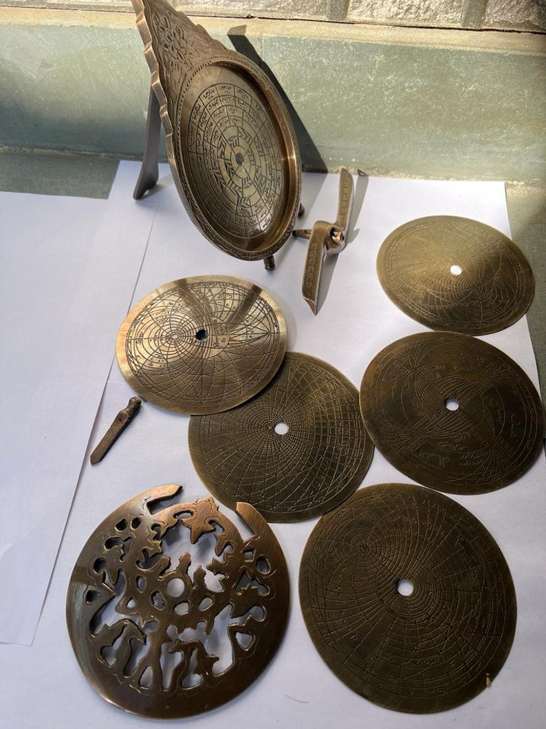 Arabic Oriental Astrolabe Navigation Instrument ,desk table Astrolabe ...
