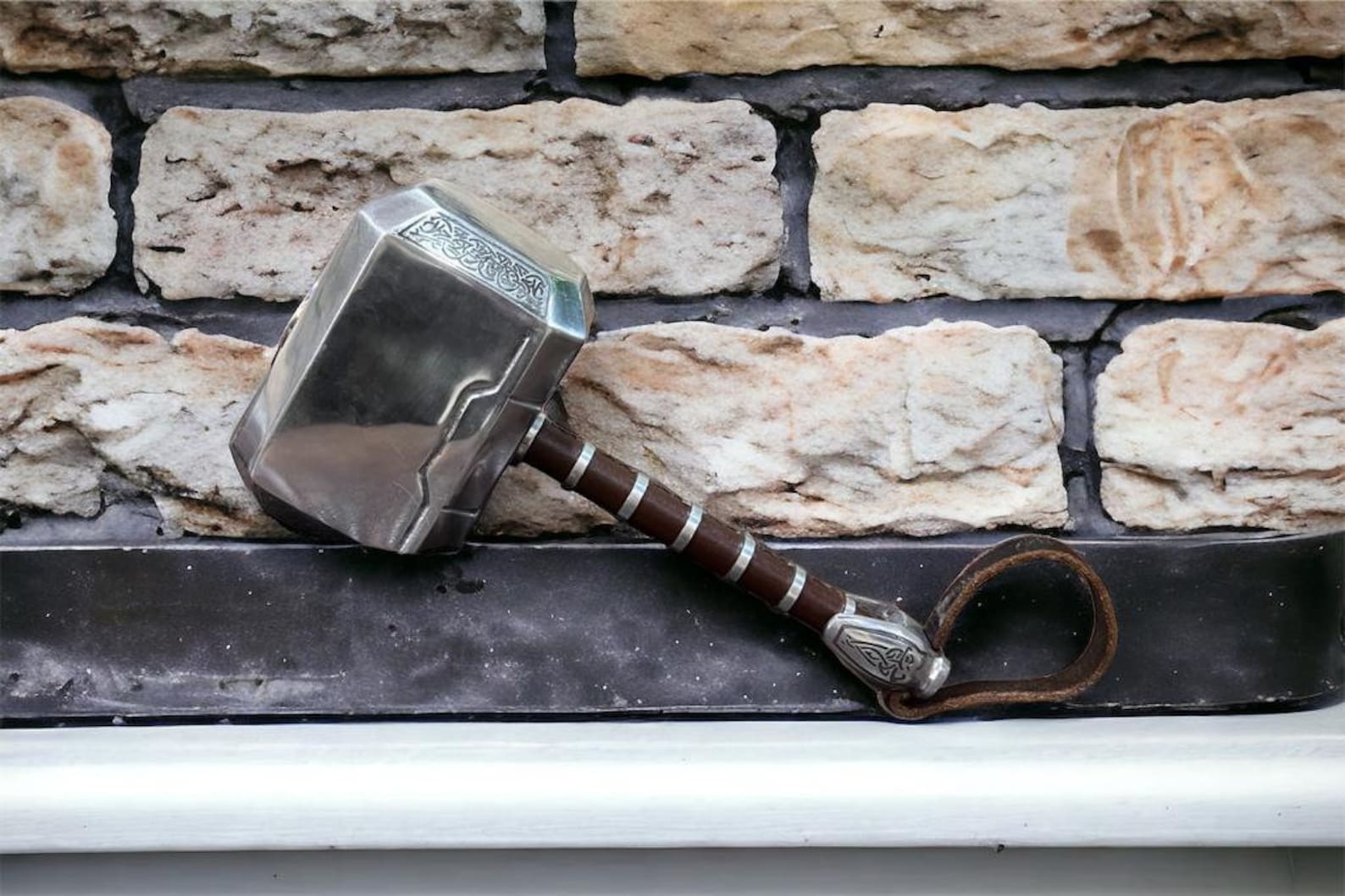 Thor Hammer Replica Metal & Resin Mjolnir Replica for Cosplay and Movie ...