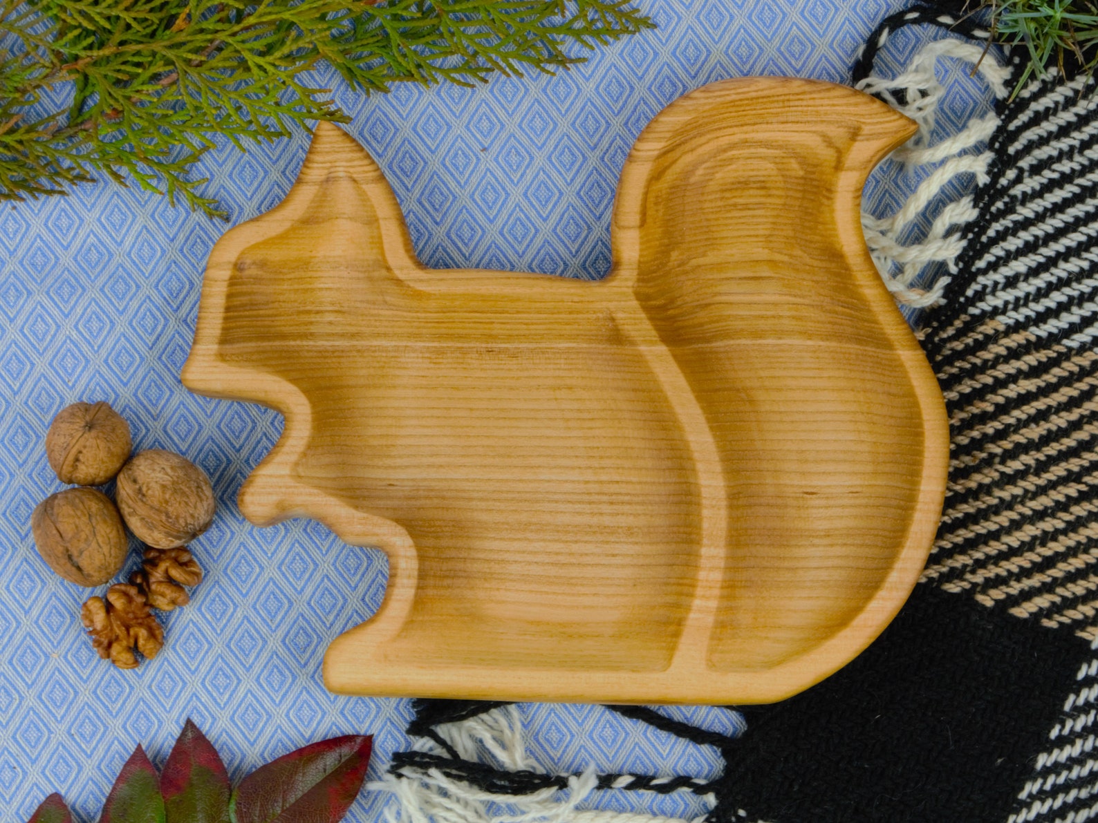 Wooden Serving Bowls, Plate Squirrel Shape, Kids Snack Tray - Etsy