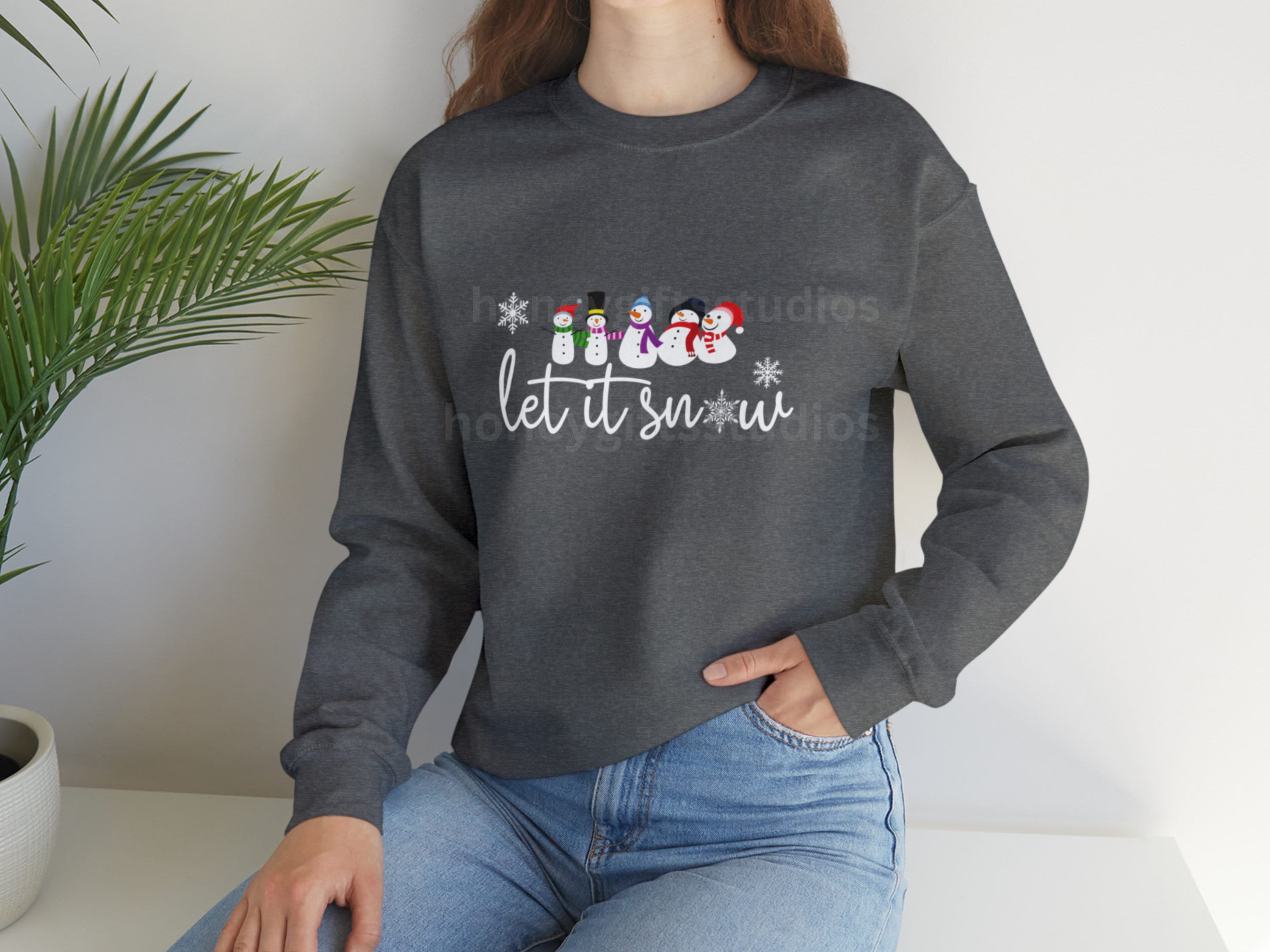 Let It Snow Women's Crewneck Sweatshirt, Christmas Sweatshirt, Snowman ...