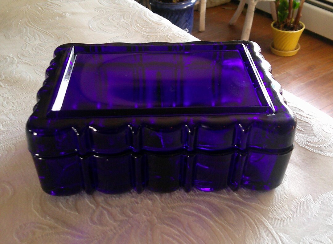 Dalzell Viking Cobalt Blue Glass Card / Cigarette Pack Double Holder ...