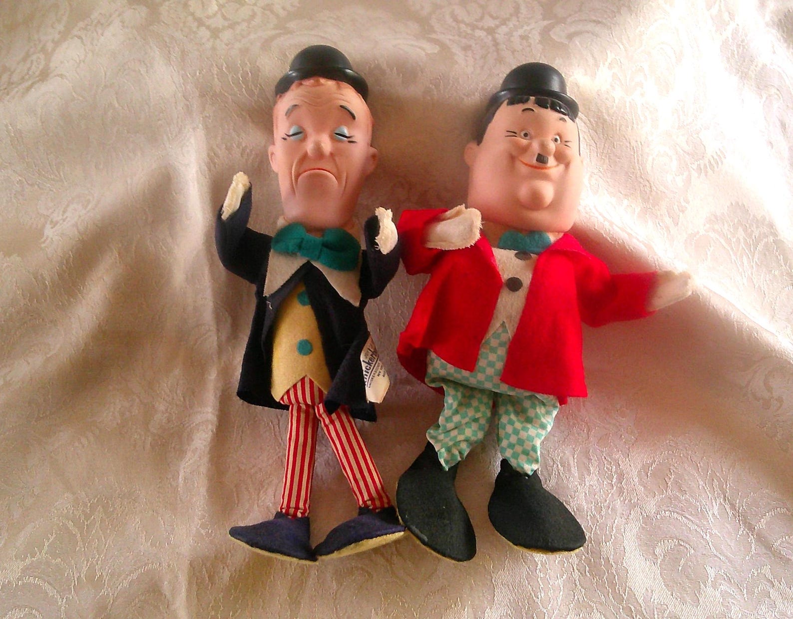 1960's Pair LAUREL and HARDY Bendable Dolls Knickerbocker Toy Co. Japan ...