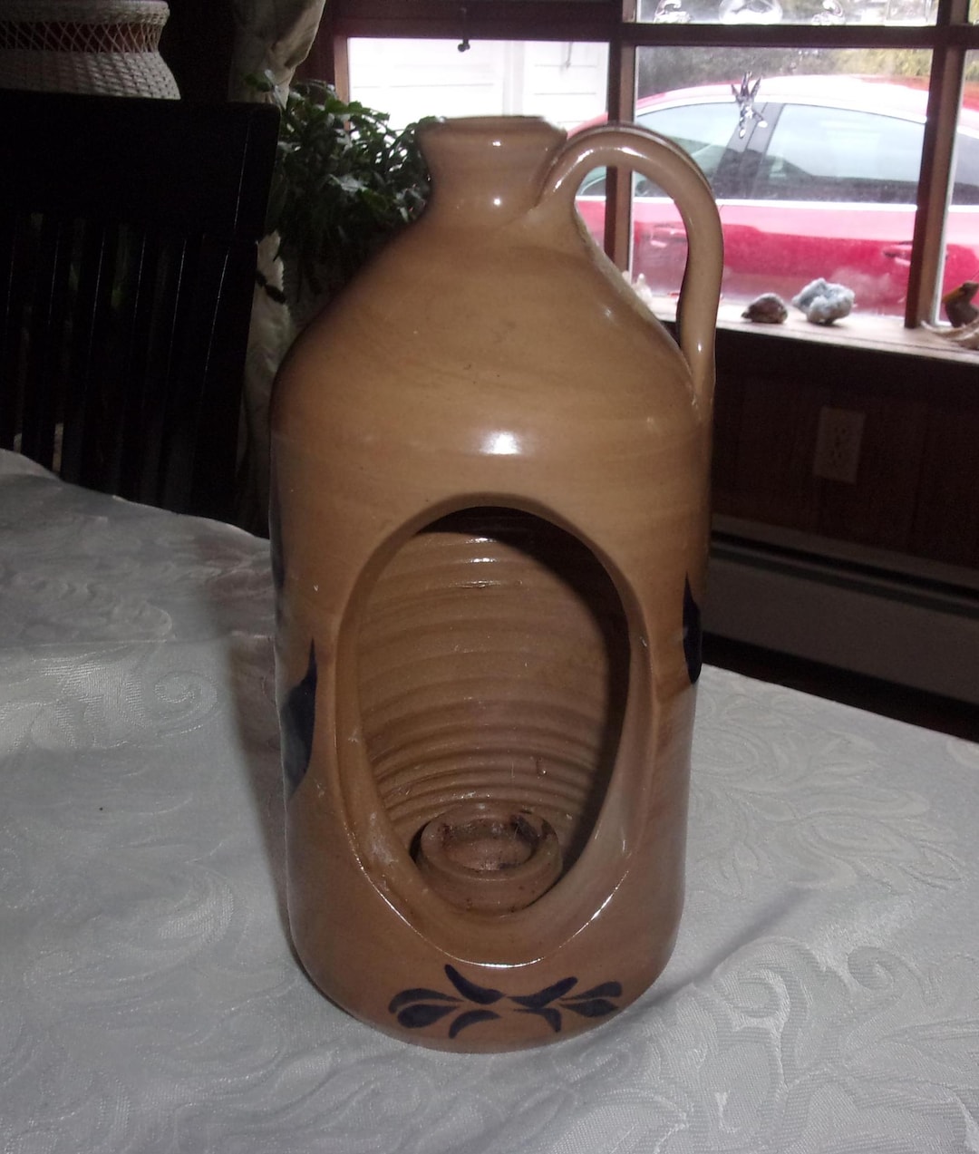Vintage Williamsburg, VA Tan Pottery Salt Glazed W/ Colonial Blue Jug ...