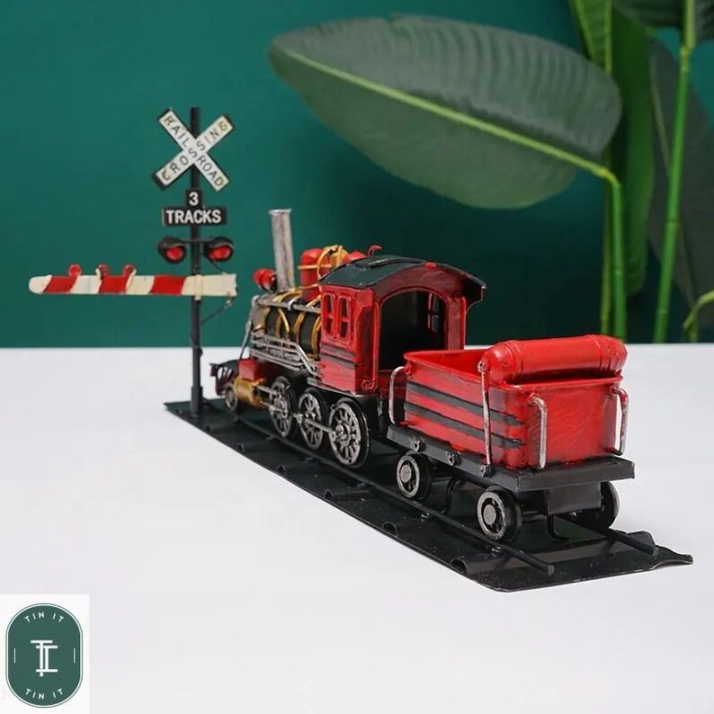 Vintage American Steam Train Model: Iron Royal Retro Decor - Etsy