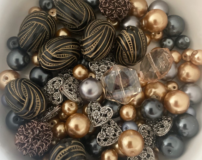 1 Pound of Assorted Beads, Gems, and Charms - Etsy