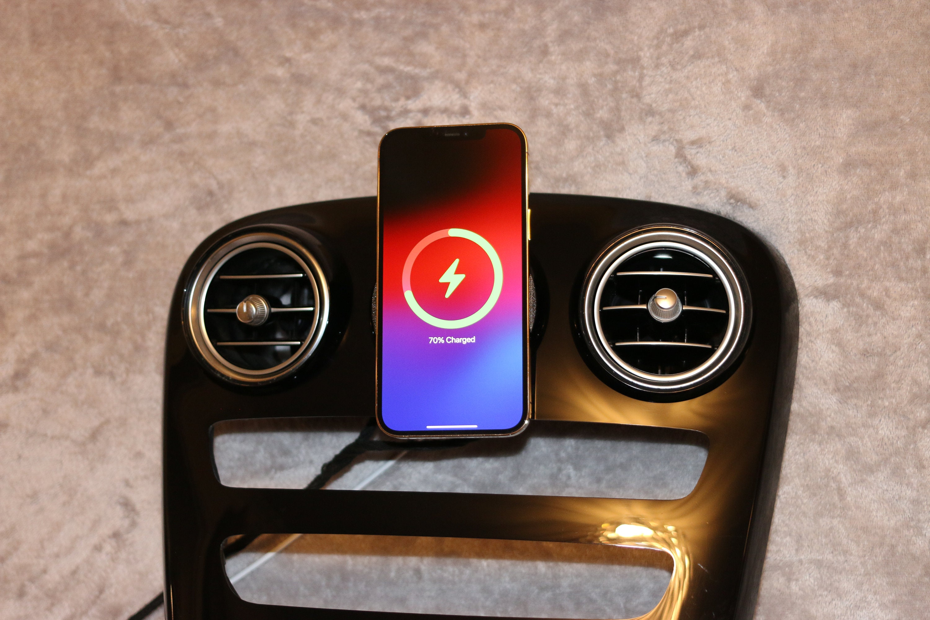 Mercedes C Class W205 Magsafe Charger Phone Holder 2014-2021 - Etsy