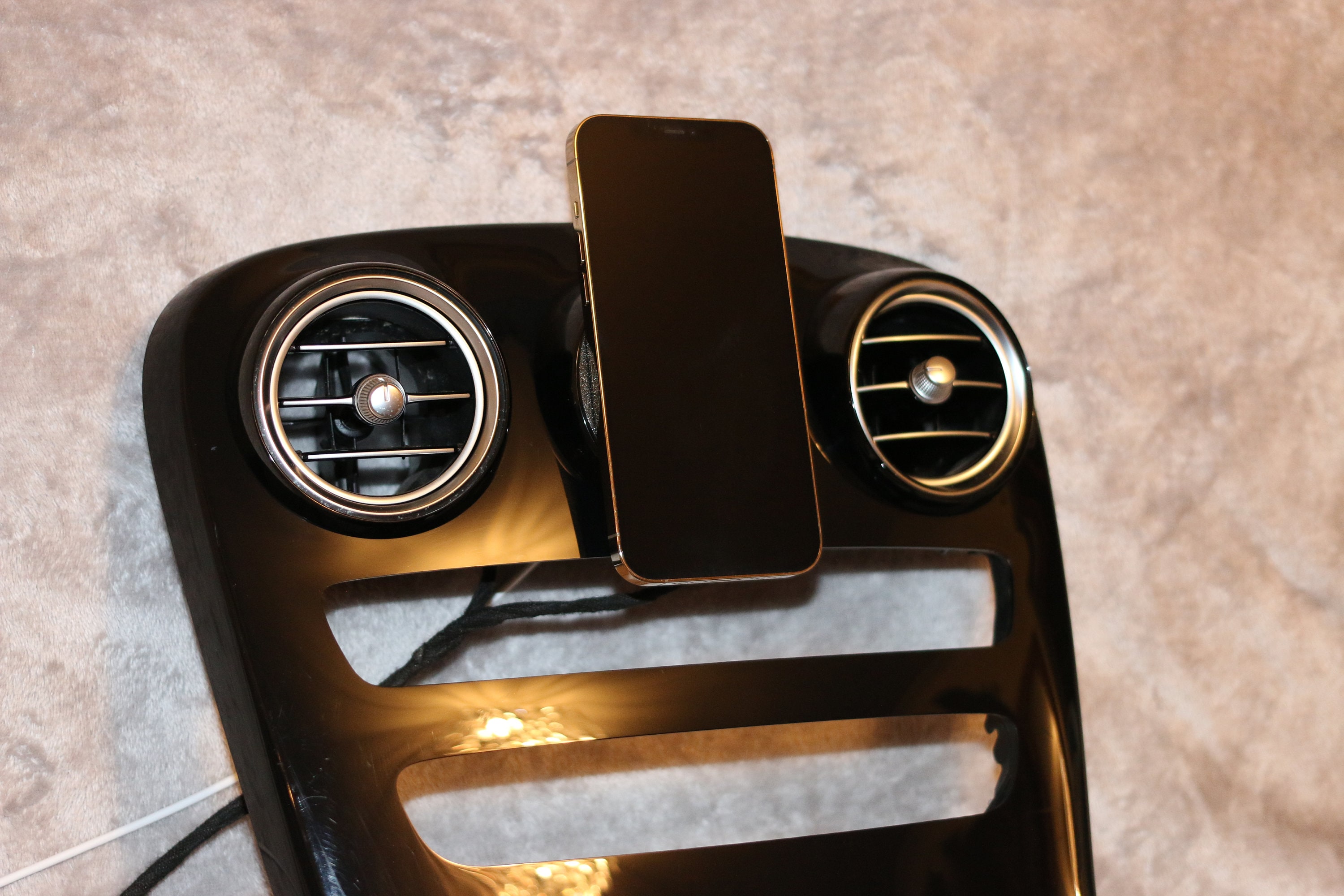 Mercedes C Class W205 Magsafe Charger Phone Holder 2014 2021 Etsy