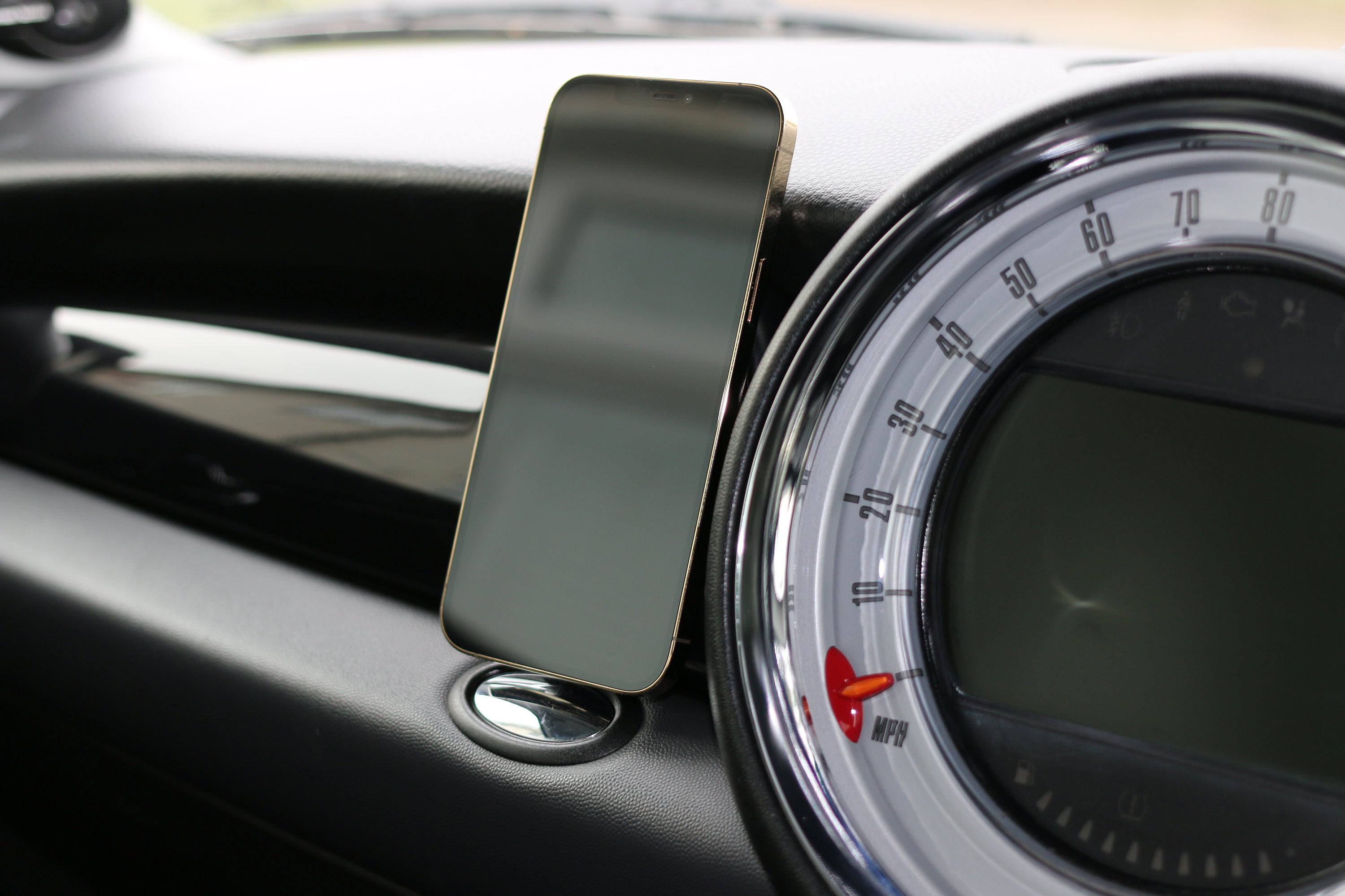 Mini Cooper R56 Custom Magsafe Charger Phone Holder - Etsy