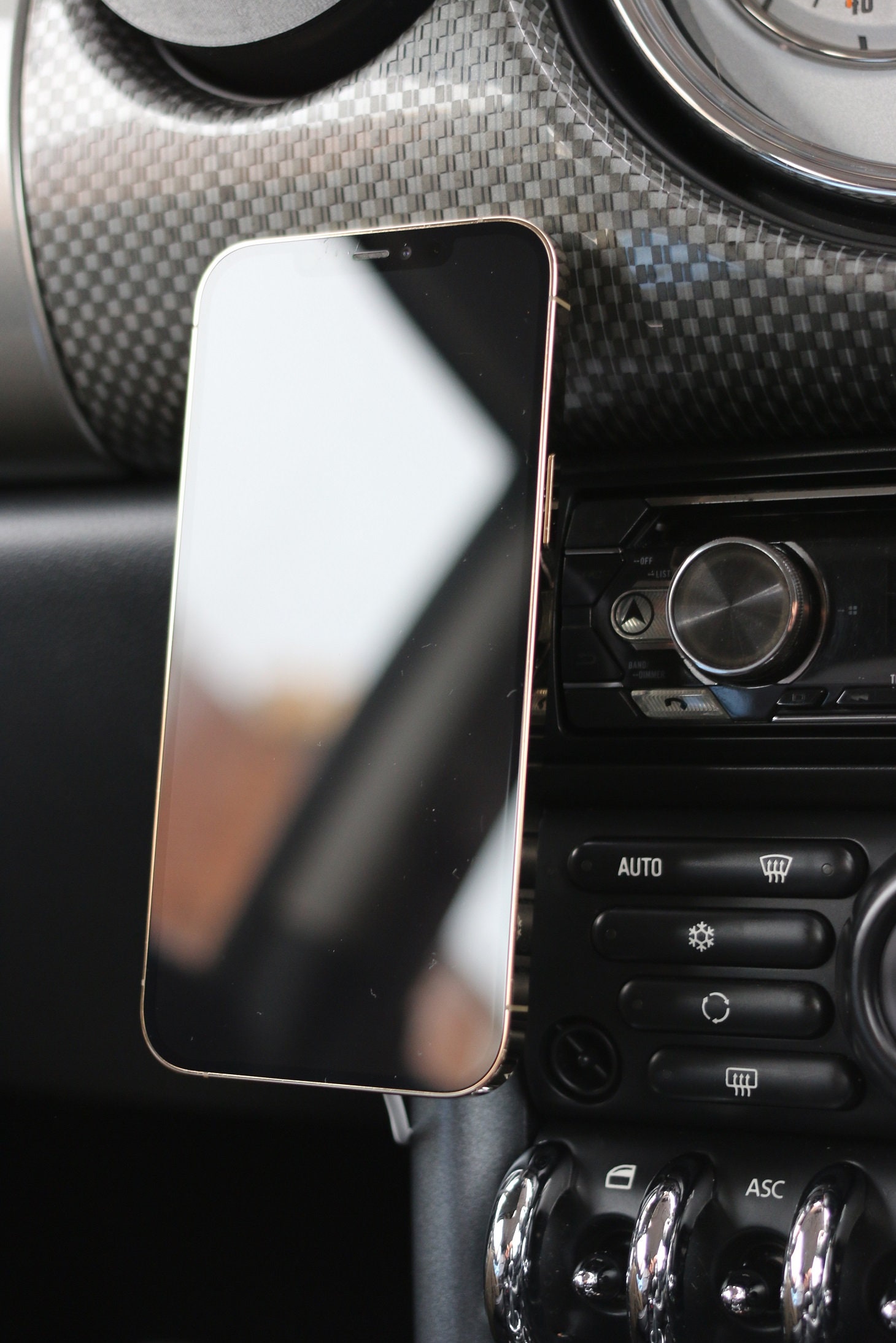 Mini Cooper R50 Custom Magsafe Mount - Etsy UK