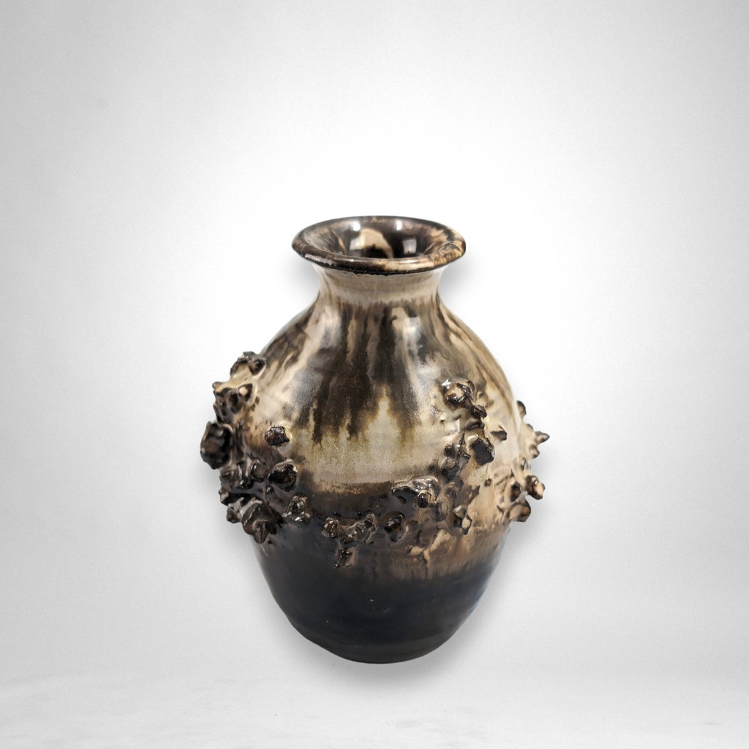 Small Lava Vase by GLIT Iceland| Volcano Art| Kjartansson| Handmade ...