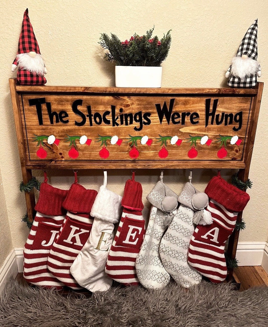 Custom Wood Grinch Stocking Hanger Stand - Etsy