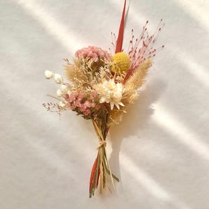 Mini Dried Flower Bouquet Easter Table Centrepiece Wildflowers Posy ...