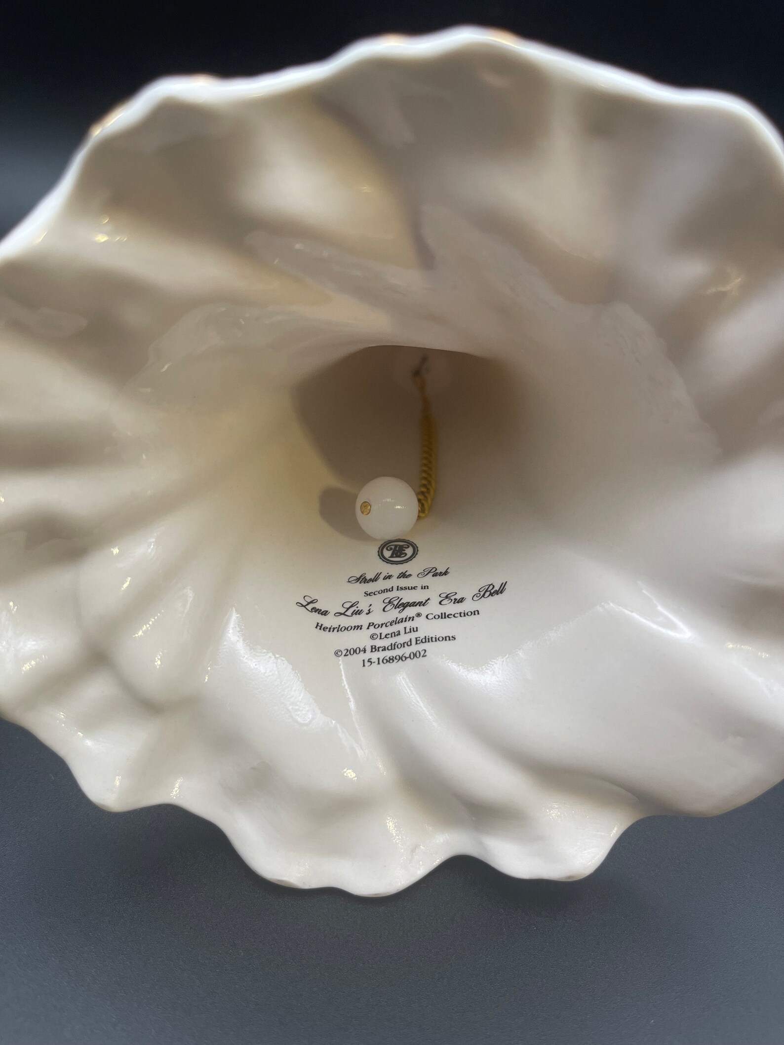 Lena Liu "stroll in the Park" Heirloom Porcelain Bradford Exchange ...