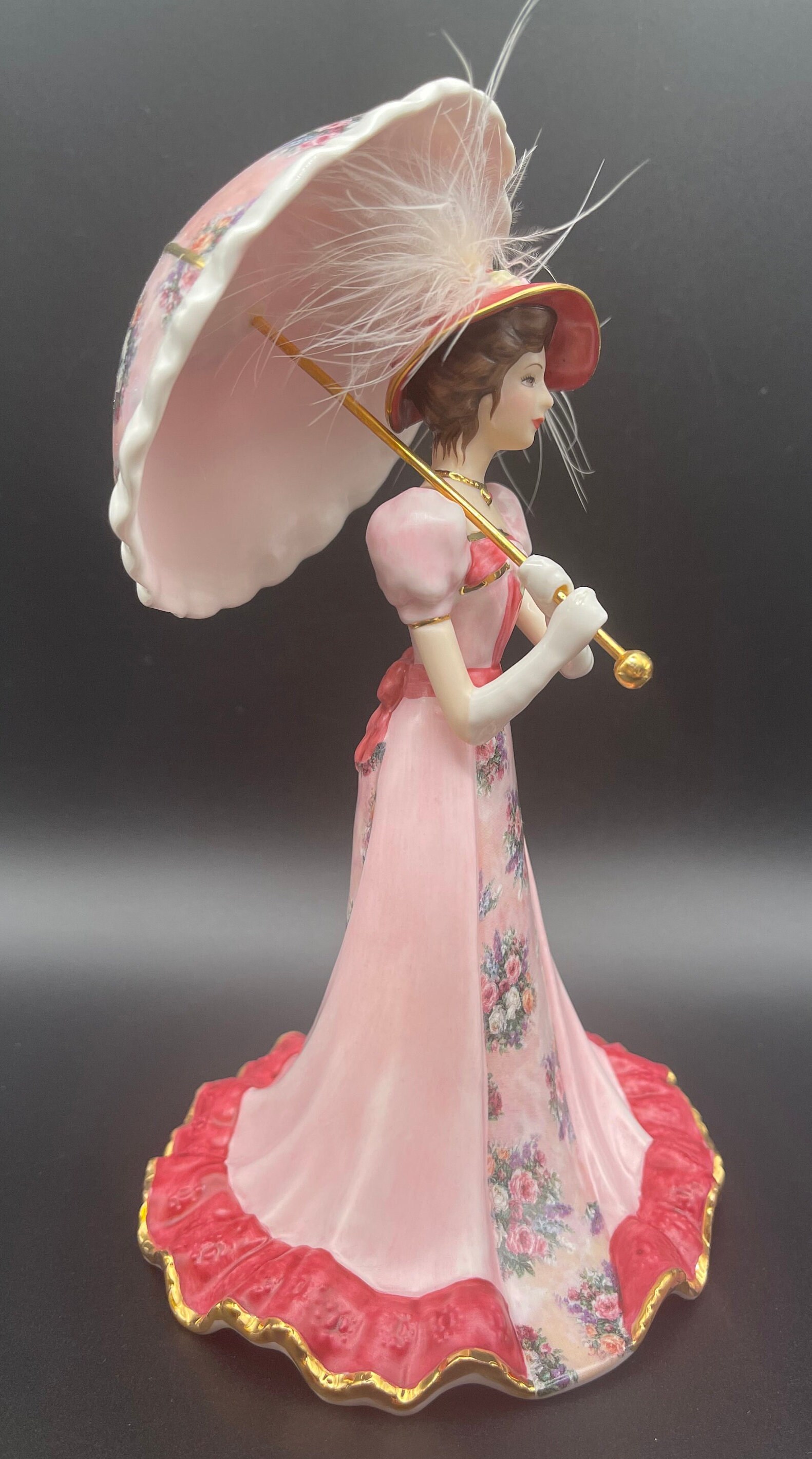 Lena Liu "stroll in the Park" Heirloom Porcelain Bradford Exchange ...