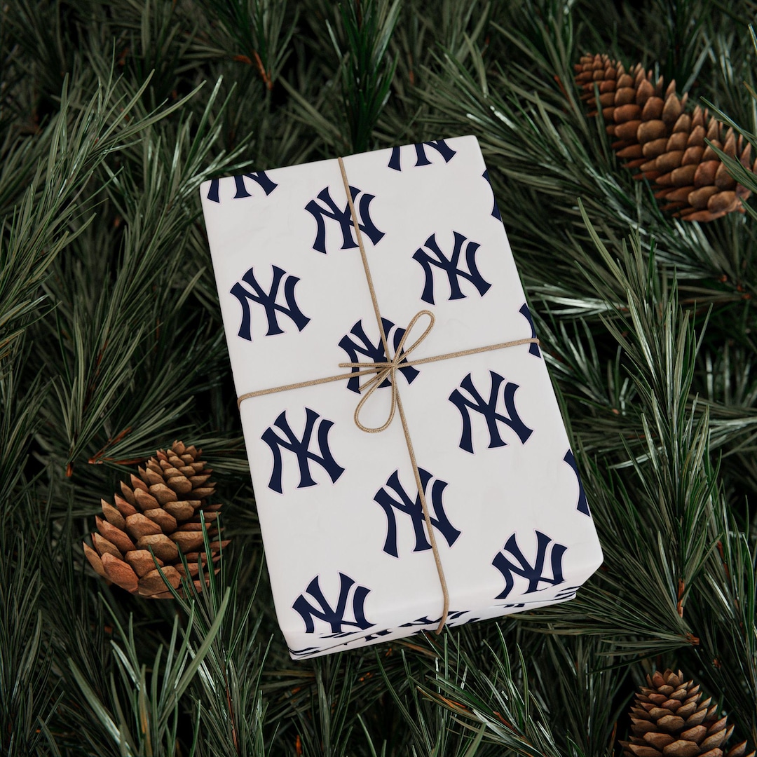 New York Yankees Wrapping Paper, NY Yankee Gift Wrap, New York Baseball ...