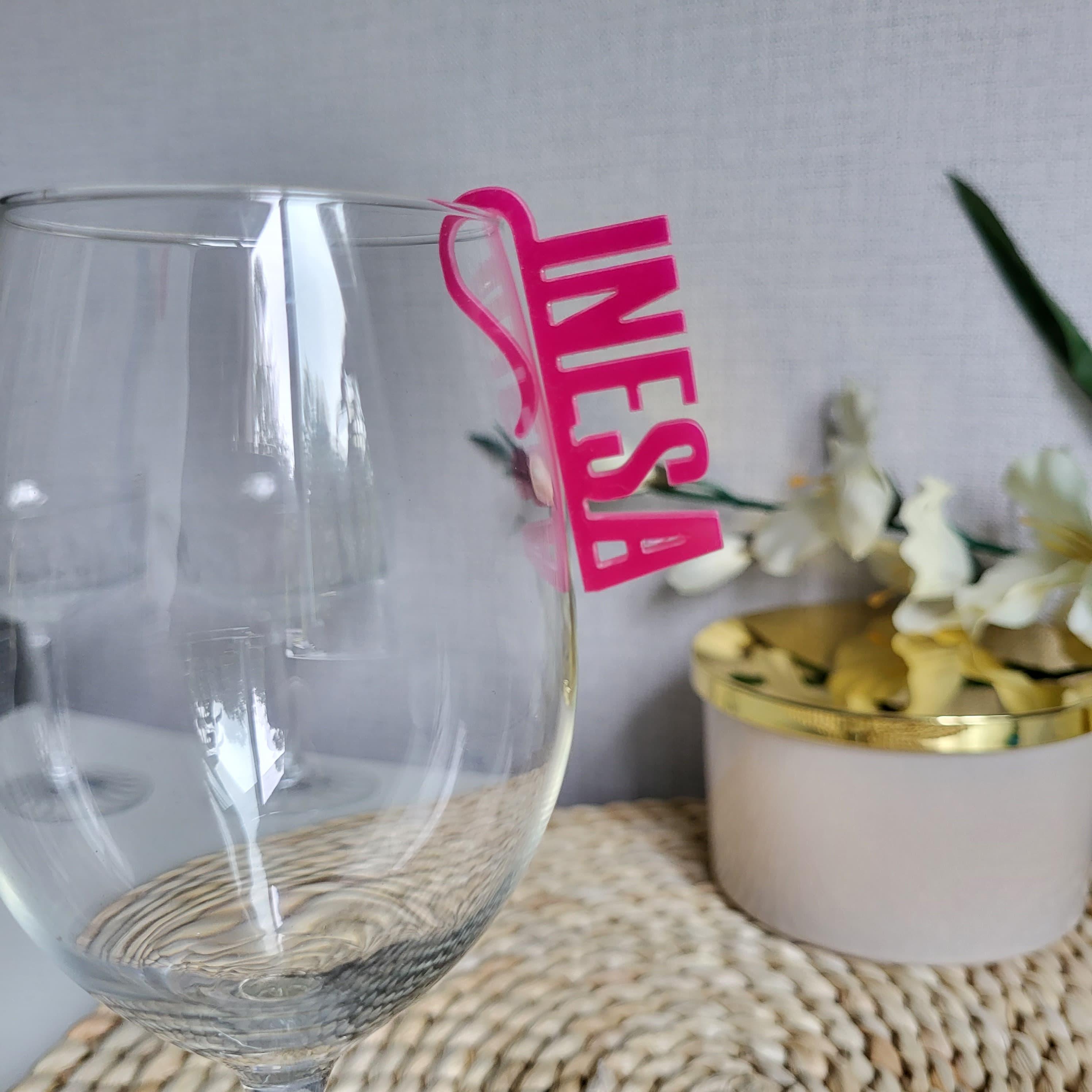 Acrylic Wedding Name Place Tags, Disc Name Tags, Mirror Acrylic Name ...