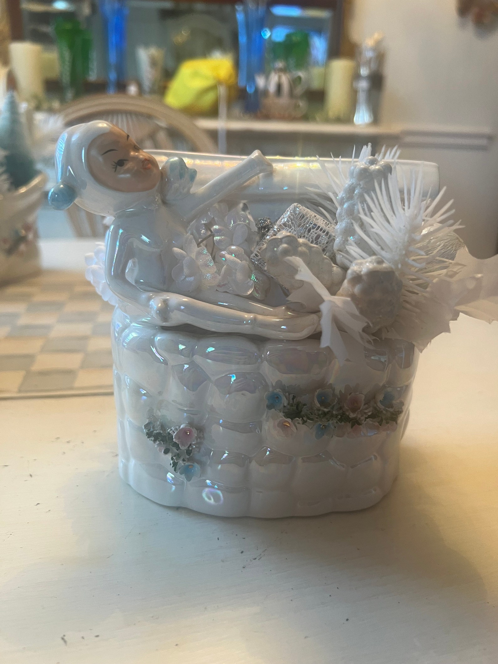 Lefton Iridescent Pixie Wishingwell - Etsy