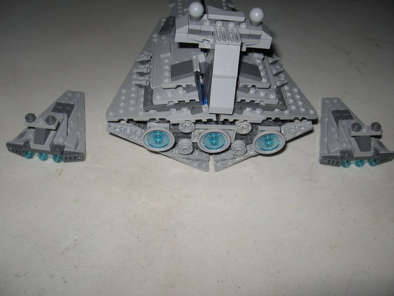 Lego Midi-scale Star Destroyer Star Wars #8099 and Two Mini Star ...