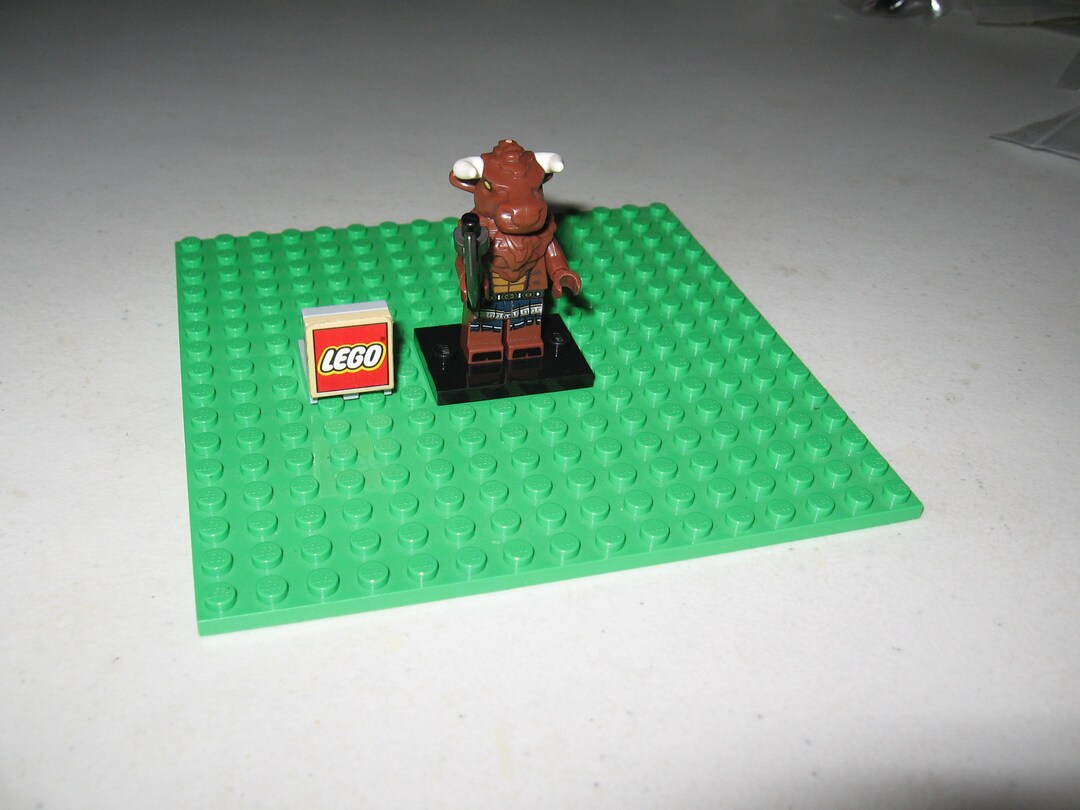 Lego Minotaur Retired Mini Figure Series 6 From 2012 Appeared in Only 1 ...