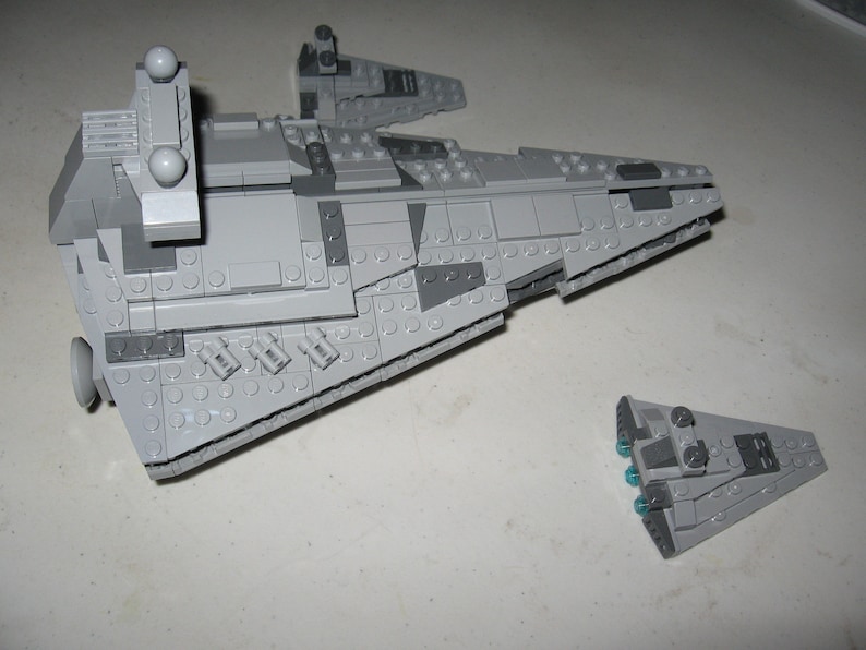 Lego Midi-scale Star Destroyer Star Wars #8099 and Two Mini Star ...