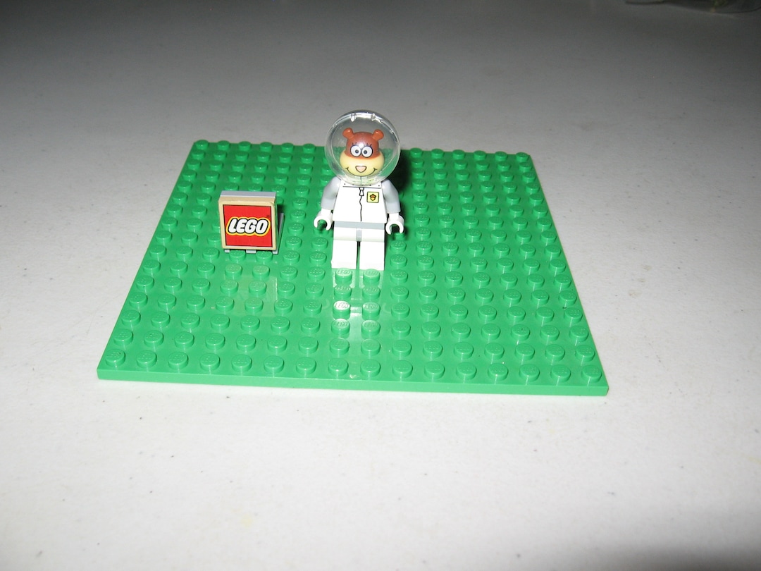 Lego Sandy Cheeks Retired Mini Figure From Sponge Bob Square Pants From ...