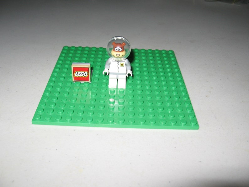 Lego Sandy Cheeks Retired Mini Figure From Sponge Bob Square Pants From ...