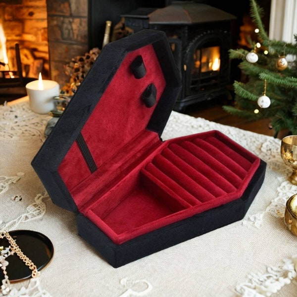 Goth Ring Box - Etsy