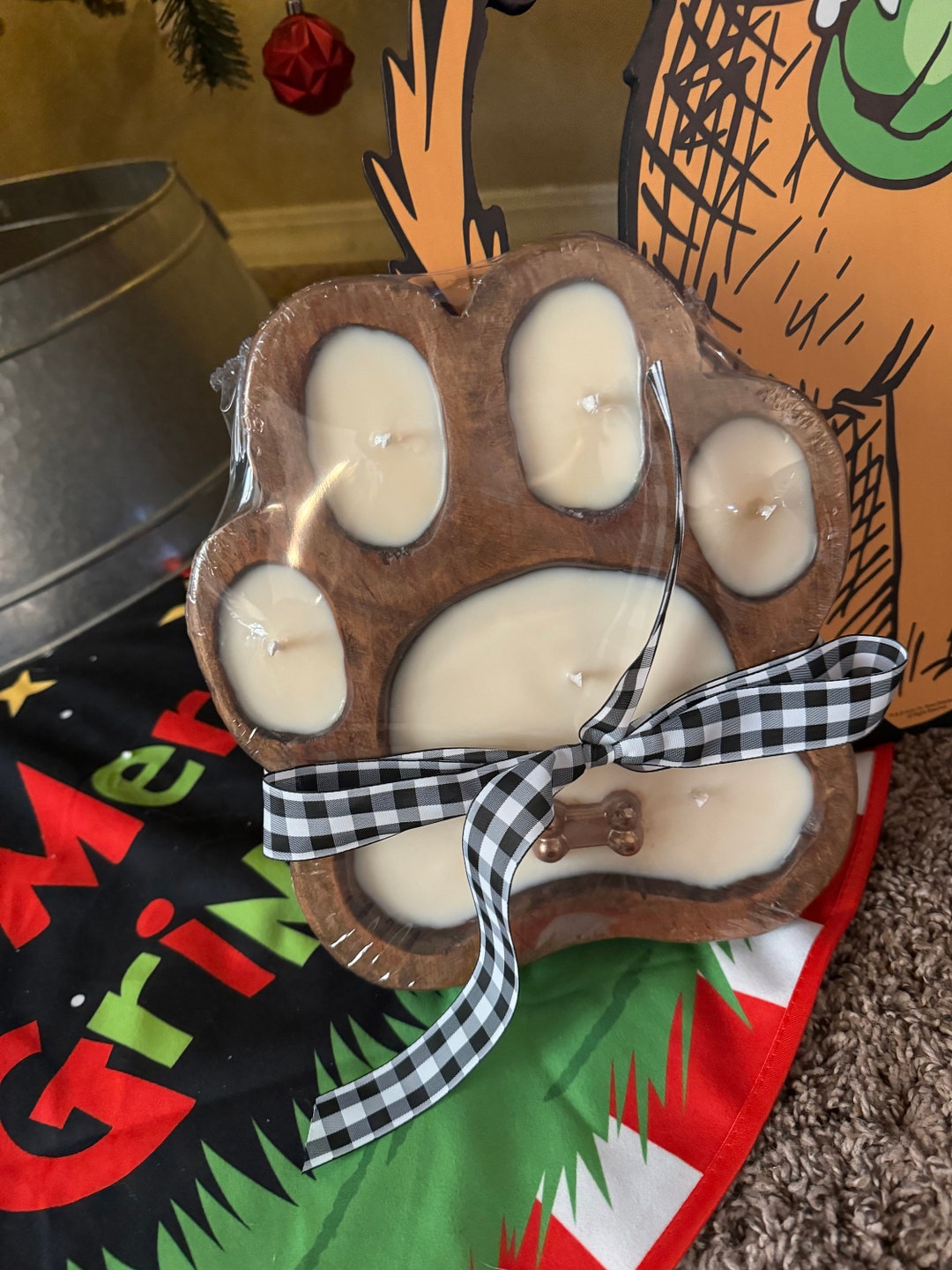 Dog Paw Candle - Etsy