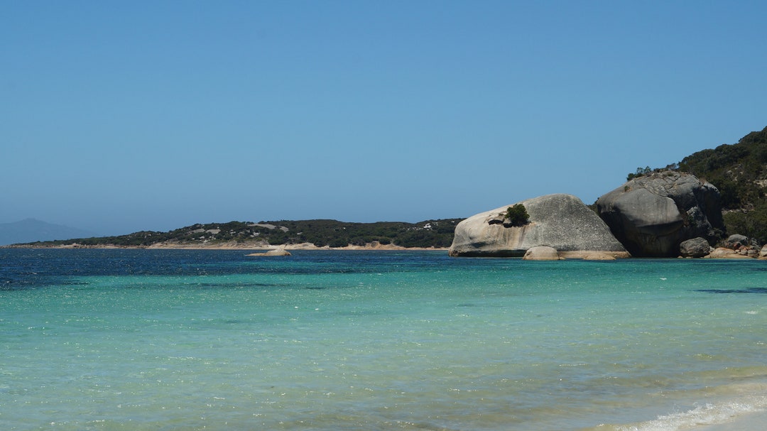 Albany Beach Photo, With Beautiful Shades of Blue Waters off SW Coast ...