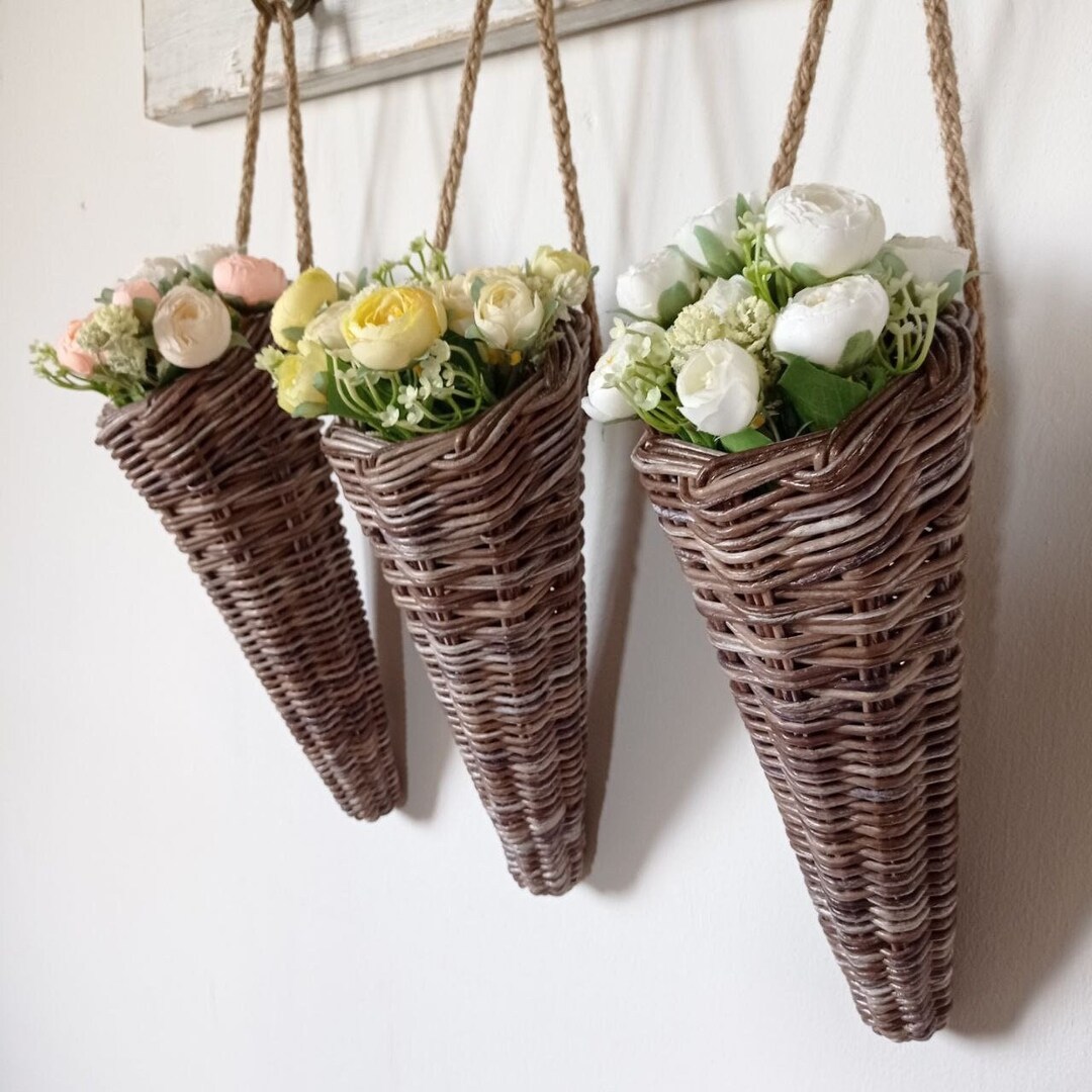 Flower Hanging Basket Rustic Door Basket Hanging Basket Wall Decor ...