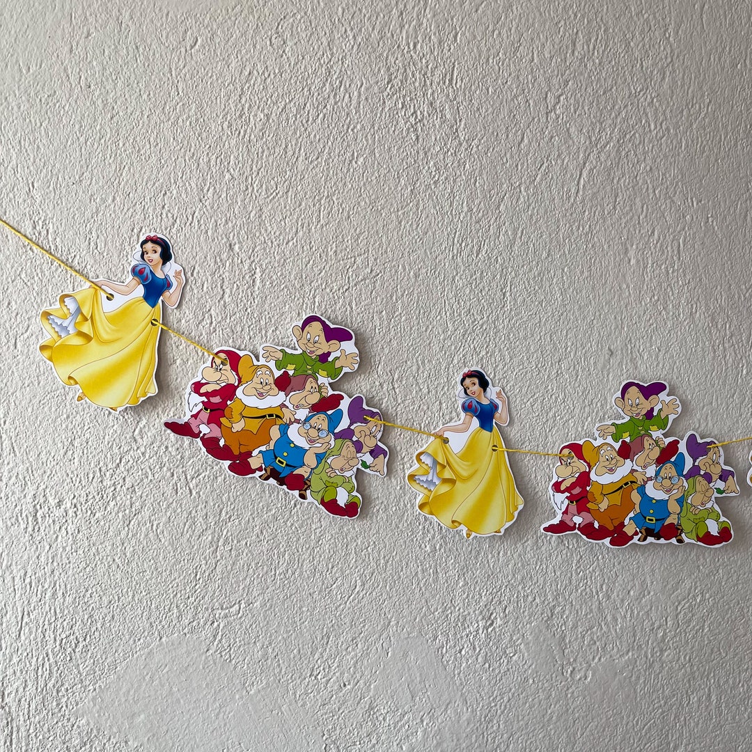Snow White Party Garland, Snow White Birthday Decor, Princess Party ...