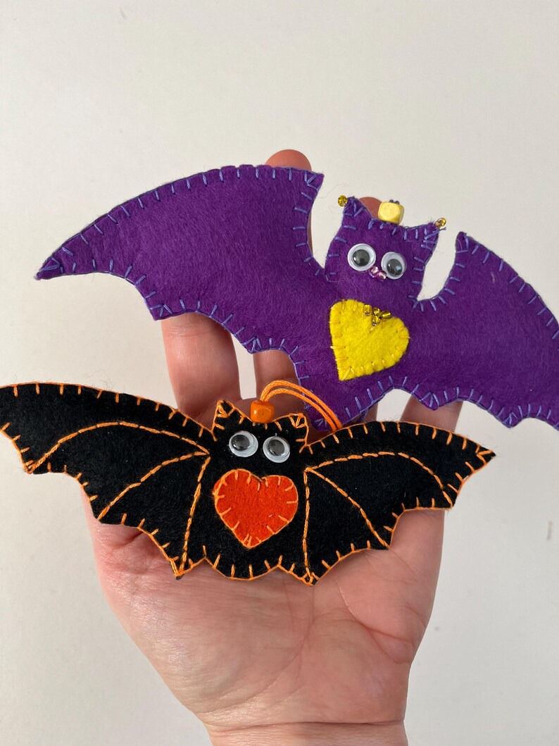 Felt Bat Sewing Pattern, Felt PDF Tutorial. Make Your Own Felt Bat ...