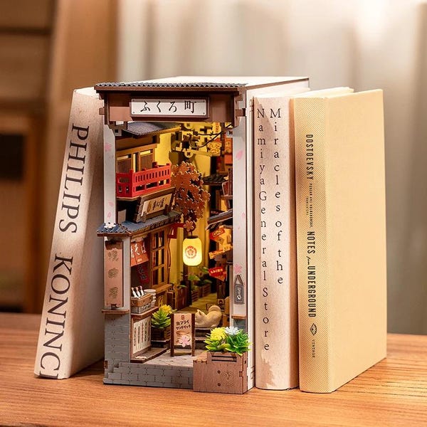 Japanese Book Nook - Etsy