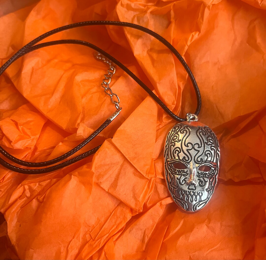 Harry Potter's Bellatrix Lestrange Death Eater Mask Necklace - Etsy