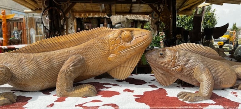Komodo Dragon Handcraft Set Garden Decoration Wood Komodo Dragon Garden ...