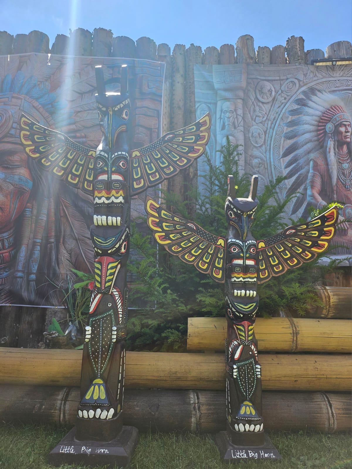Totem Pole Wooden Statue Totempoles 2pieces Handmade Carving Deco ...