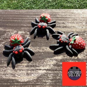 3D Strawberry Spiders - Etsy