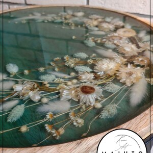 Round Wooden Coffee Table, Rustic Style, Dried Flowers Arrangement ...