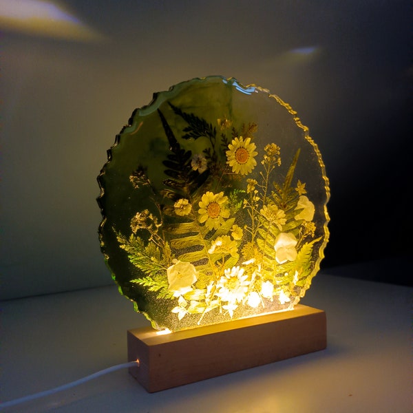 Resin Flower Lamp - Etsy