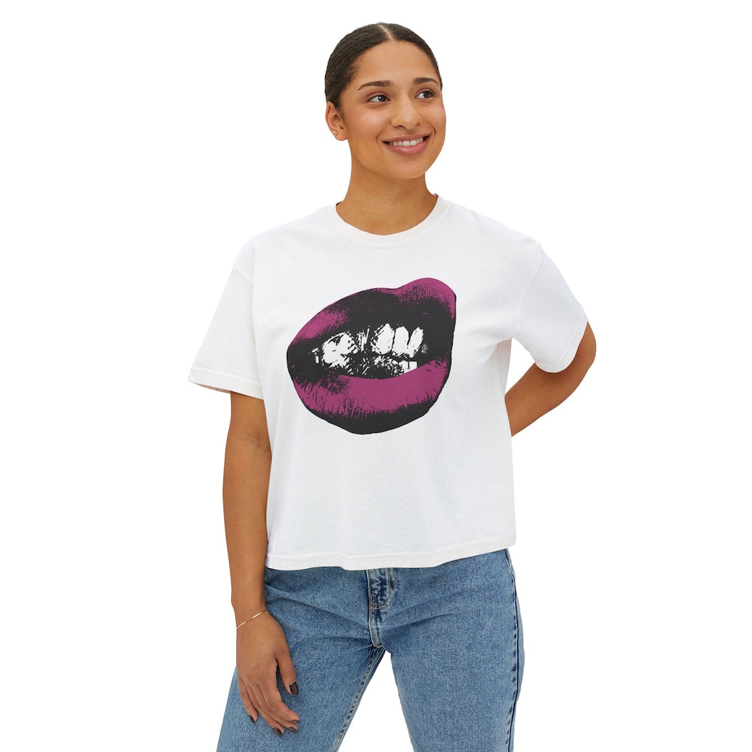 Lips Graphic Women's Boxy Tee | Lip Print Tee - Etsy