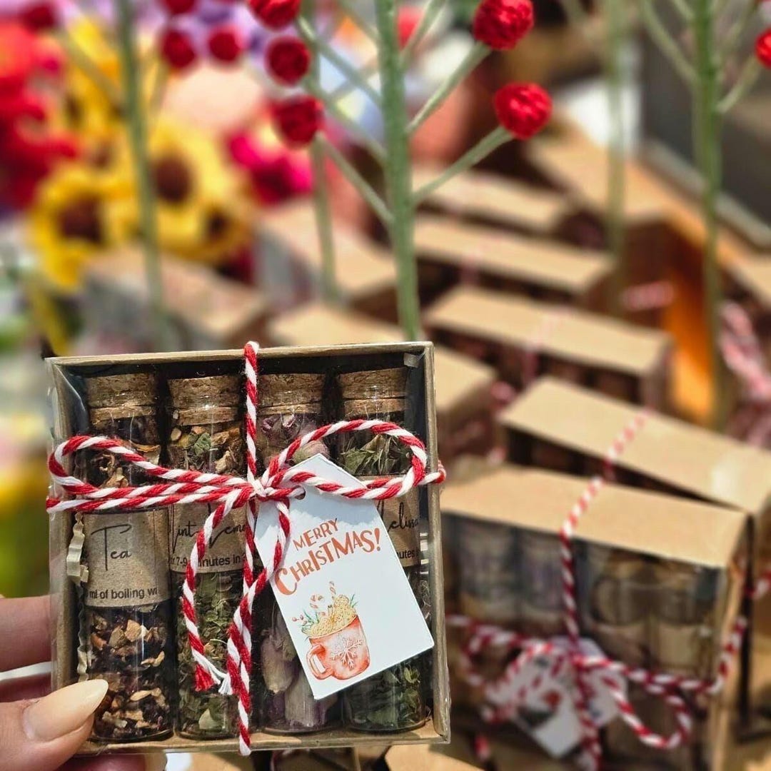 Holiday Tea Gift Set | Christmas Tea Favors | Unique Tea Gift ...