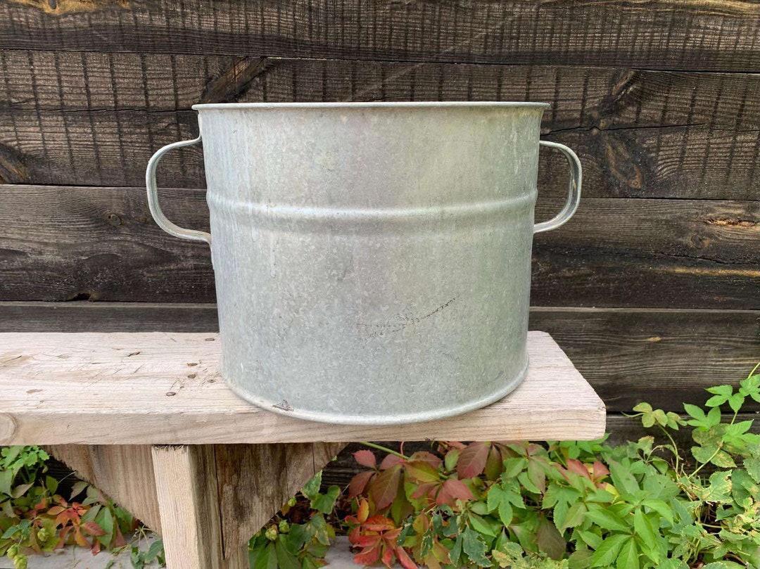 Old Zinc Pot, Zinc Planter With Handle, Farmhouse Garden Decor ...